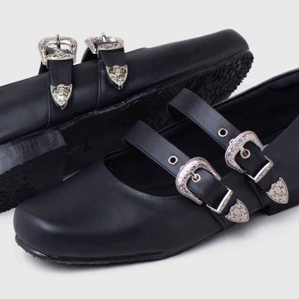 Baleva Flat Shoes Genuine Leather Pantera Black — Adorable Projects